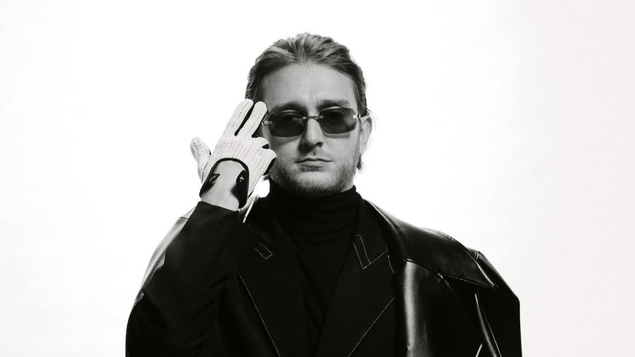 Vald annonce un gros concert à Paris la Défense Arena