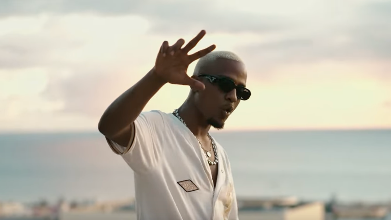 Saf et Gaulois prennent le large dans "Va Bene"